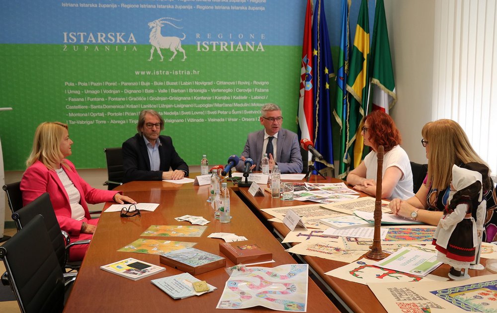 Novosti - Festivali zavičajnosti ove godine u Puli, Buzetu i Marčani