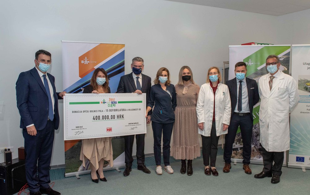 Bina Istra e partner hanno donato all'OG di Pola un'attrezzatura del ...