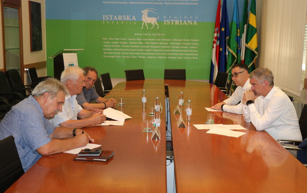 Il presidente Miletić ha ricevuto la nuova dirigenza dell'Unione delle ...